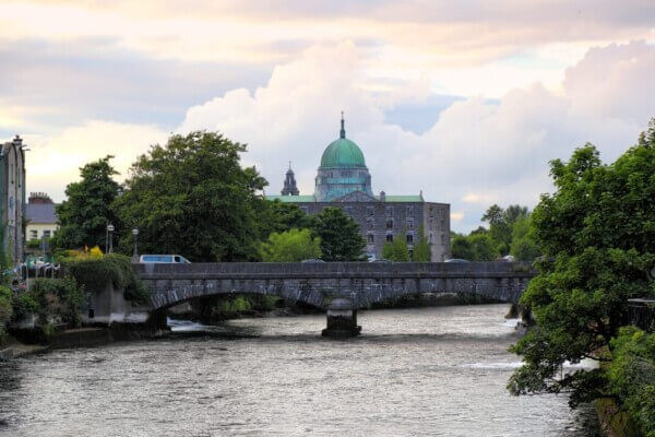 Galway City Walking Tours Takes Visitors Behind the Scenes